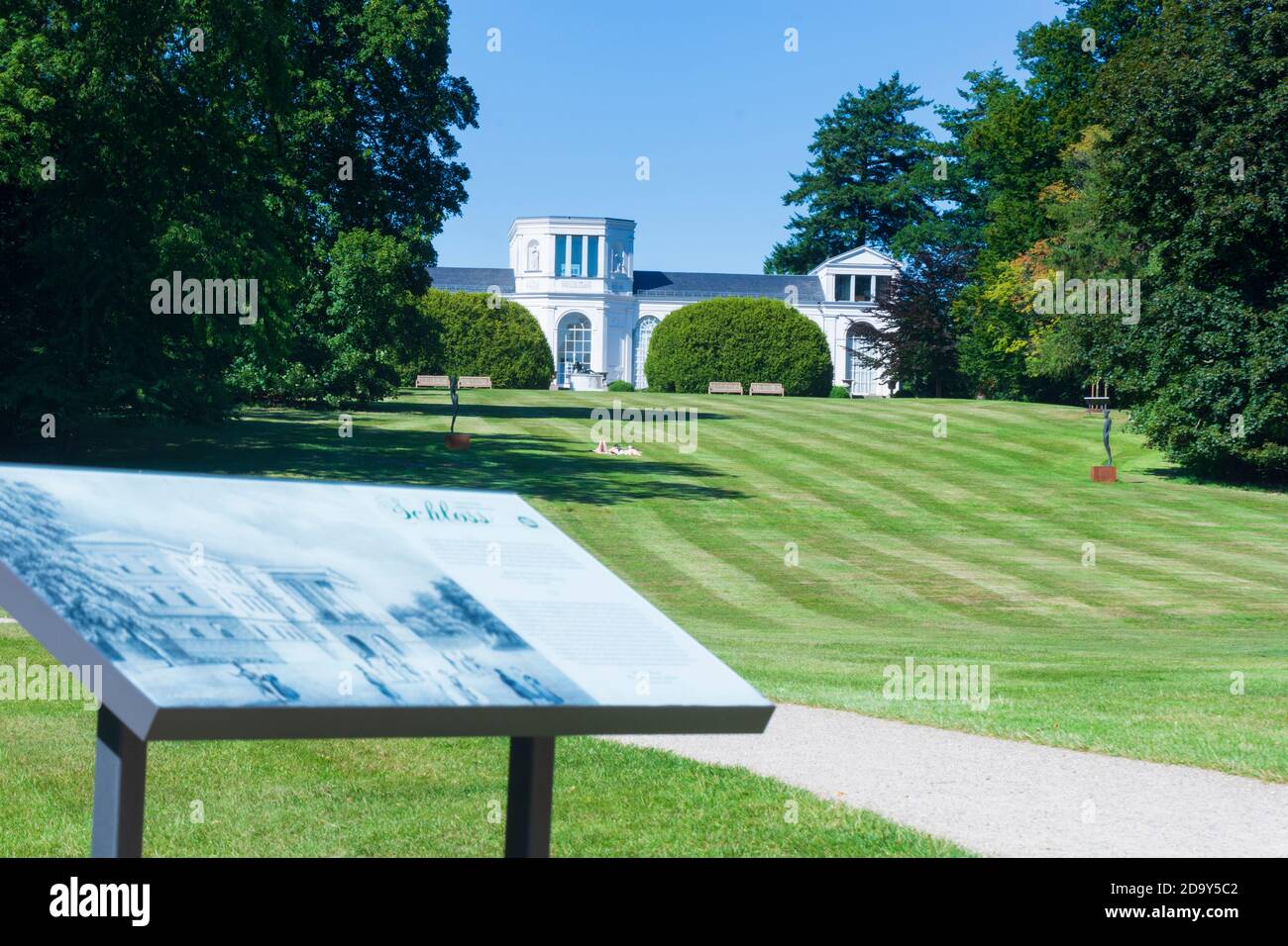 Standort des ehemaligen schlosses -Fotos und -Bildmaterial in hoher ...