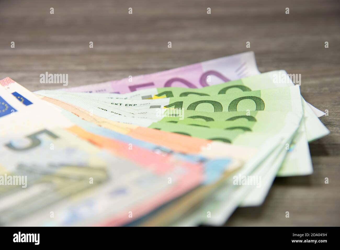 Geldberg euro -Fotos und -Bildmaterial in hoher Auflösung – Alamy