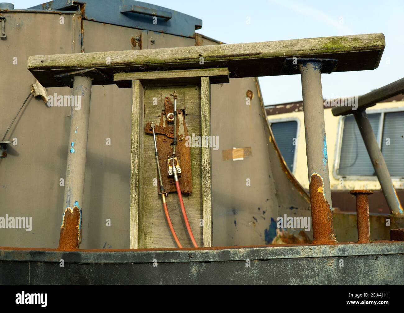 Rostiges altes schmales boot -Fotos und -Bildmaterial in hoher ...