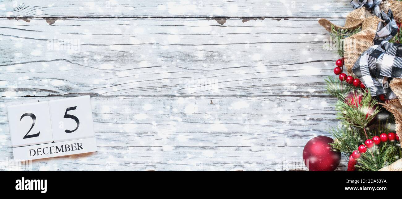 Schwarze blöcke -Fotos und -Bildmaterial in hoher Auflösung – Alamy