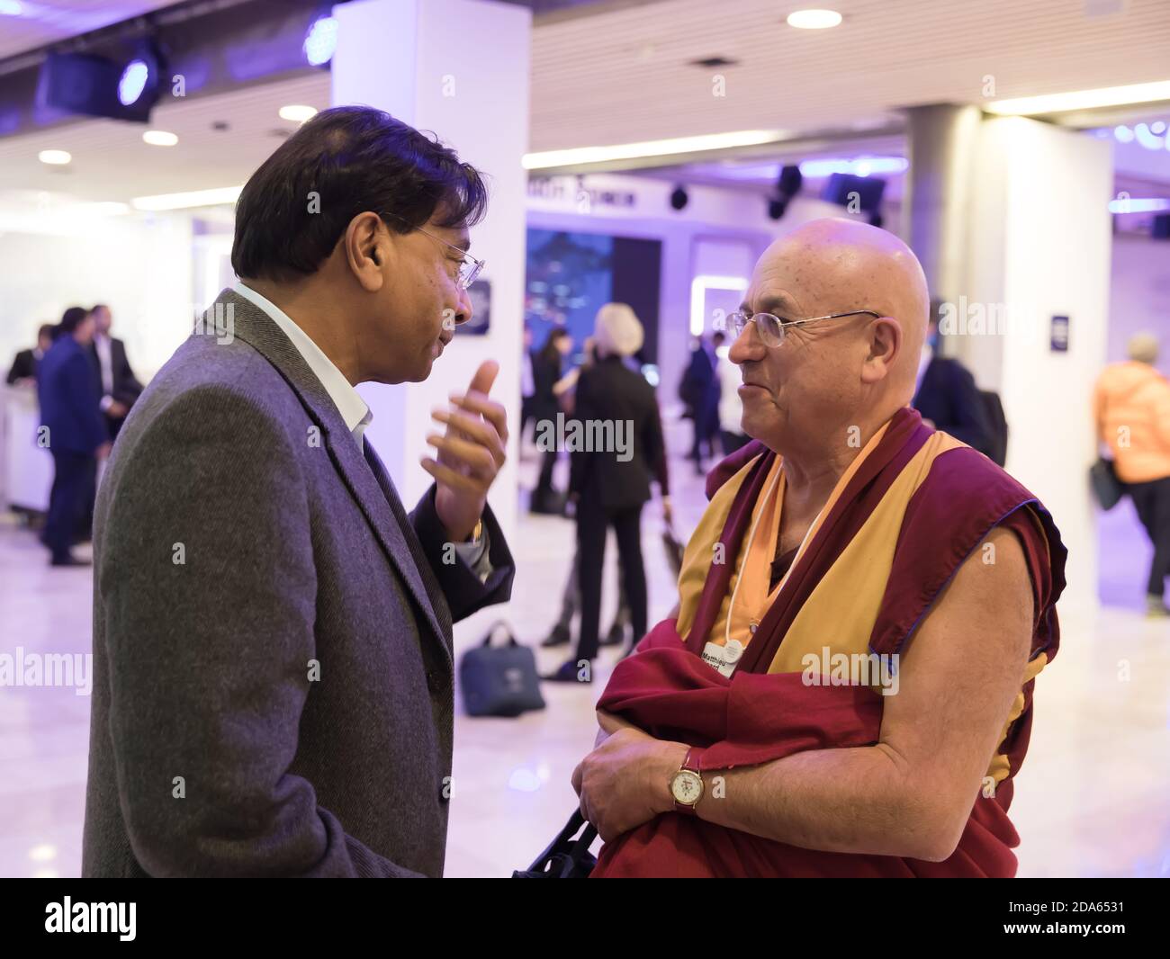 Karuna shechen -Fotos und -Bildmaterial in hoher Auflösung – Alamy