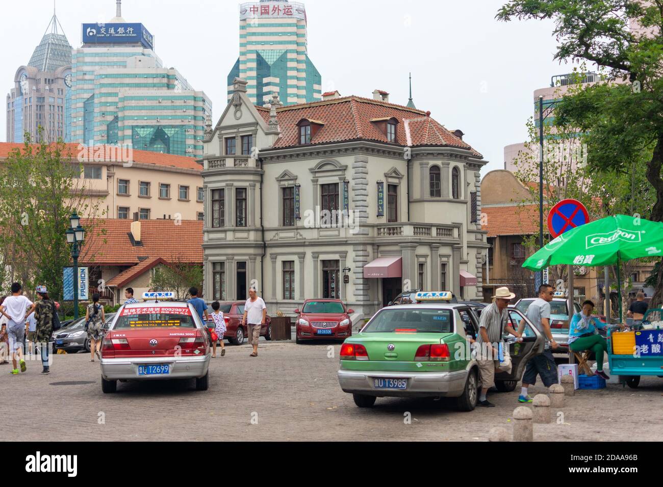 Colonial architecture in qingdao city -Fotos und -Bildmaterial in hoher ...