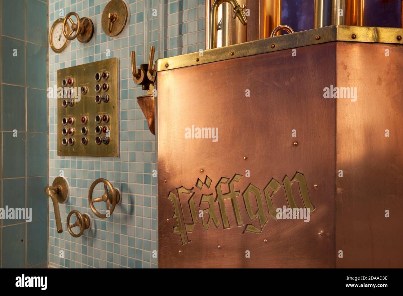 Brauerei paffgen in der kölner altstadt -Fotos und -Bildmaterial in ...