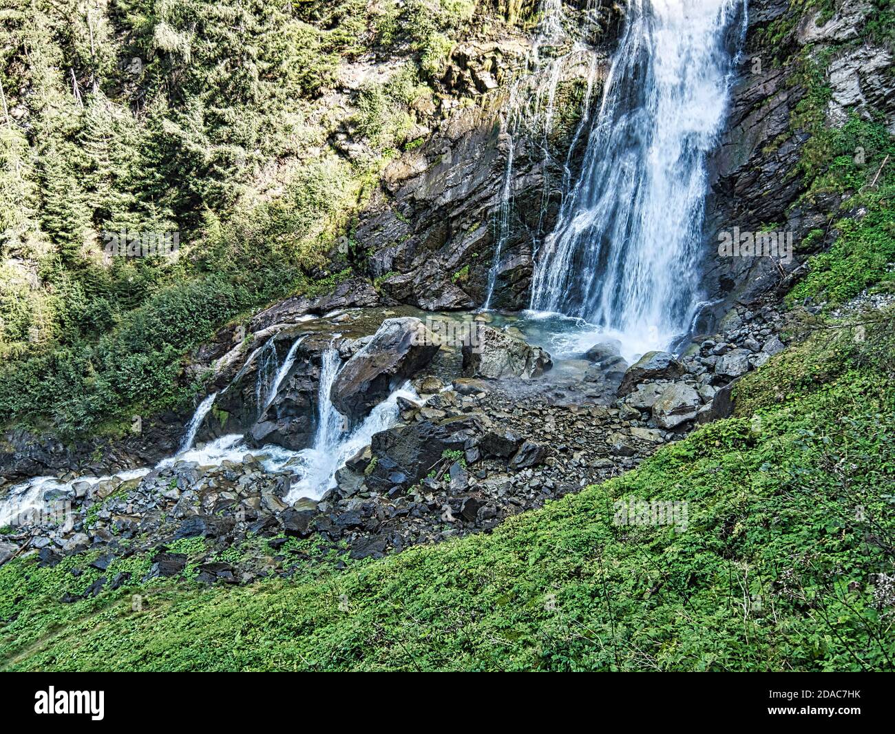 Stuibenfall waterfall tirol austria -Fotos und -Bildmaterial in hoher ...
