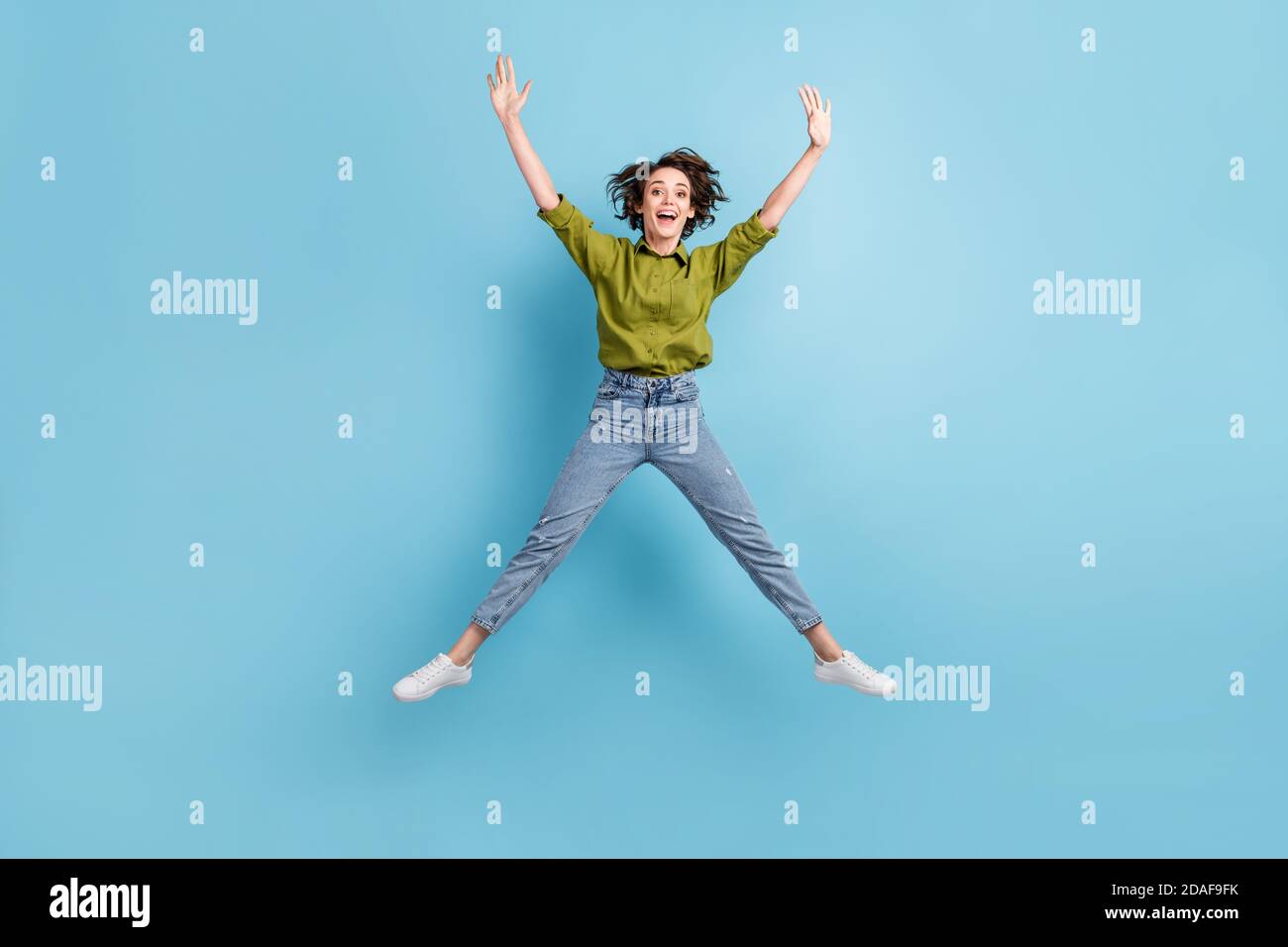 Mädchen spreizte ihre beine -Fotos und -Bildmaterial in hoher Auflösung ...