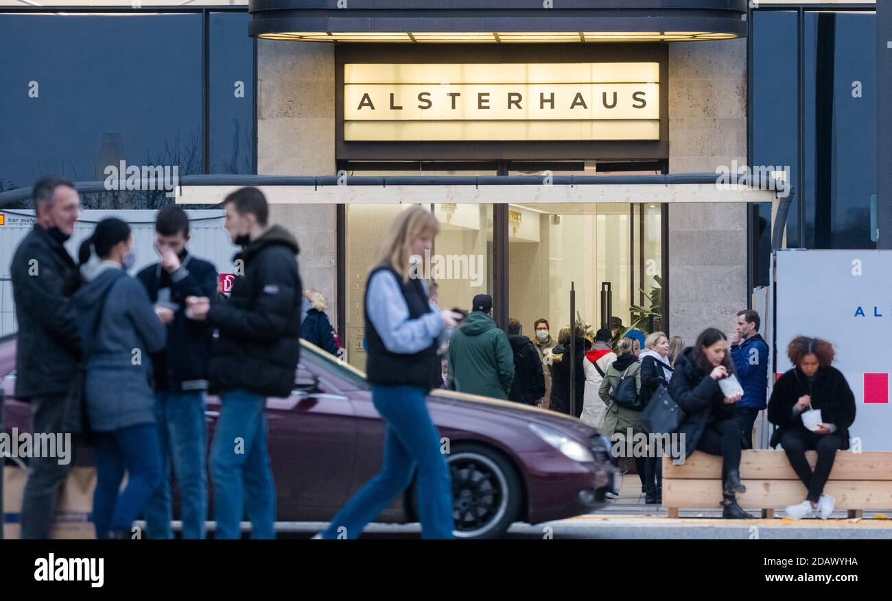 Germany hamburg department store alsterhaus -Fotos und -Bildmaterial in ...
