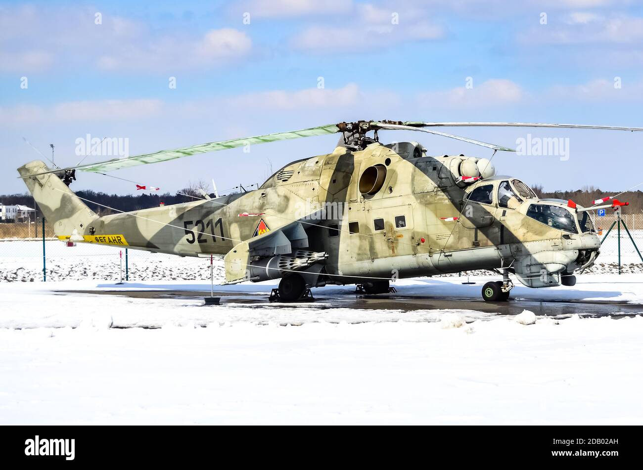 Die DDR Air Force Mil Mi-24D wird im Militärhistorischen Museum in ...
