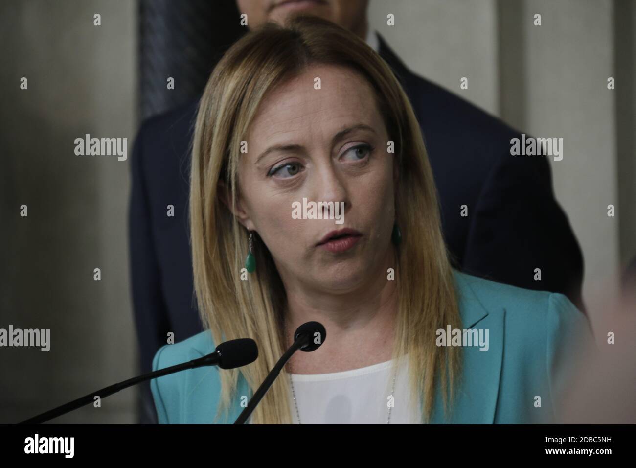 Persona brutta -Fotos und -Bildmaterial in hoher Auflösung – Alamy