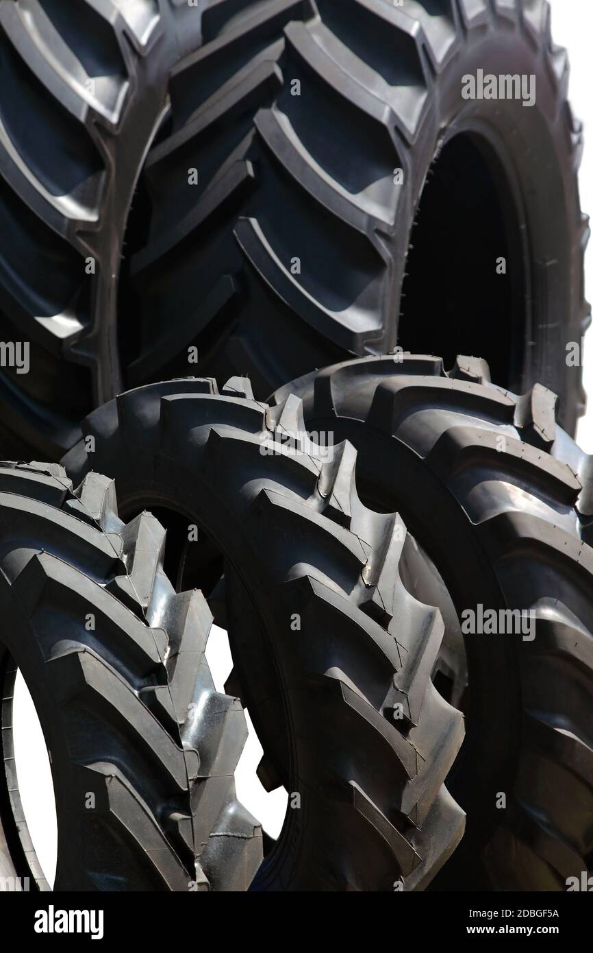 Lkw gummireifen -Fotos und -Bildmaterial in hoher Auflösung – Alamy