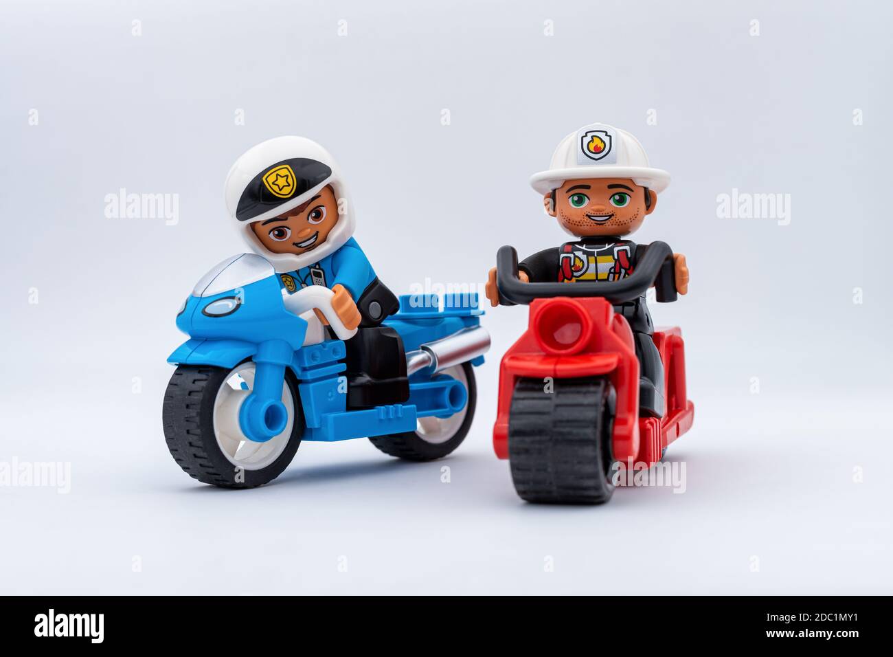 Motorrad polizei motorrad polizei motorrad gruppe -Fotos und ...