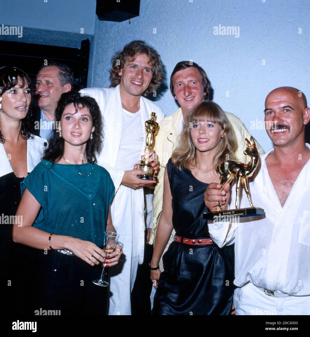 Mike krüger 1984 -Fotos und -Bildmaterial in hoher Auflösung – Alamy