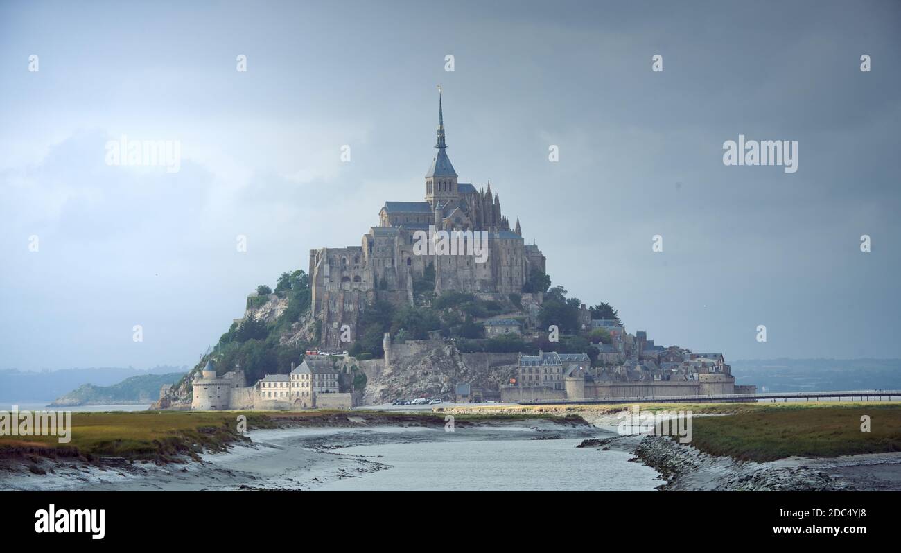 Malerische ansicht von mont saint michel -Fotos und -Bildmaterial in ...