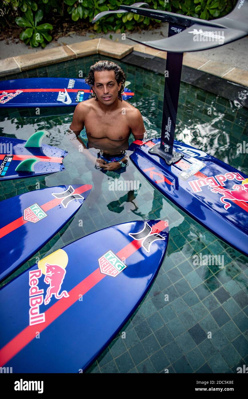 VERÖFFENTLICHUNGSDATUM: 2020 TITEL: Life of Kai STUDIO: Red Bull REGIE ...