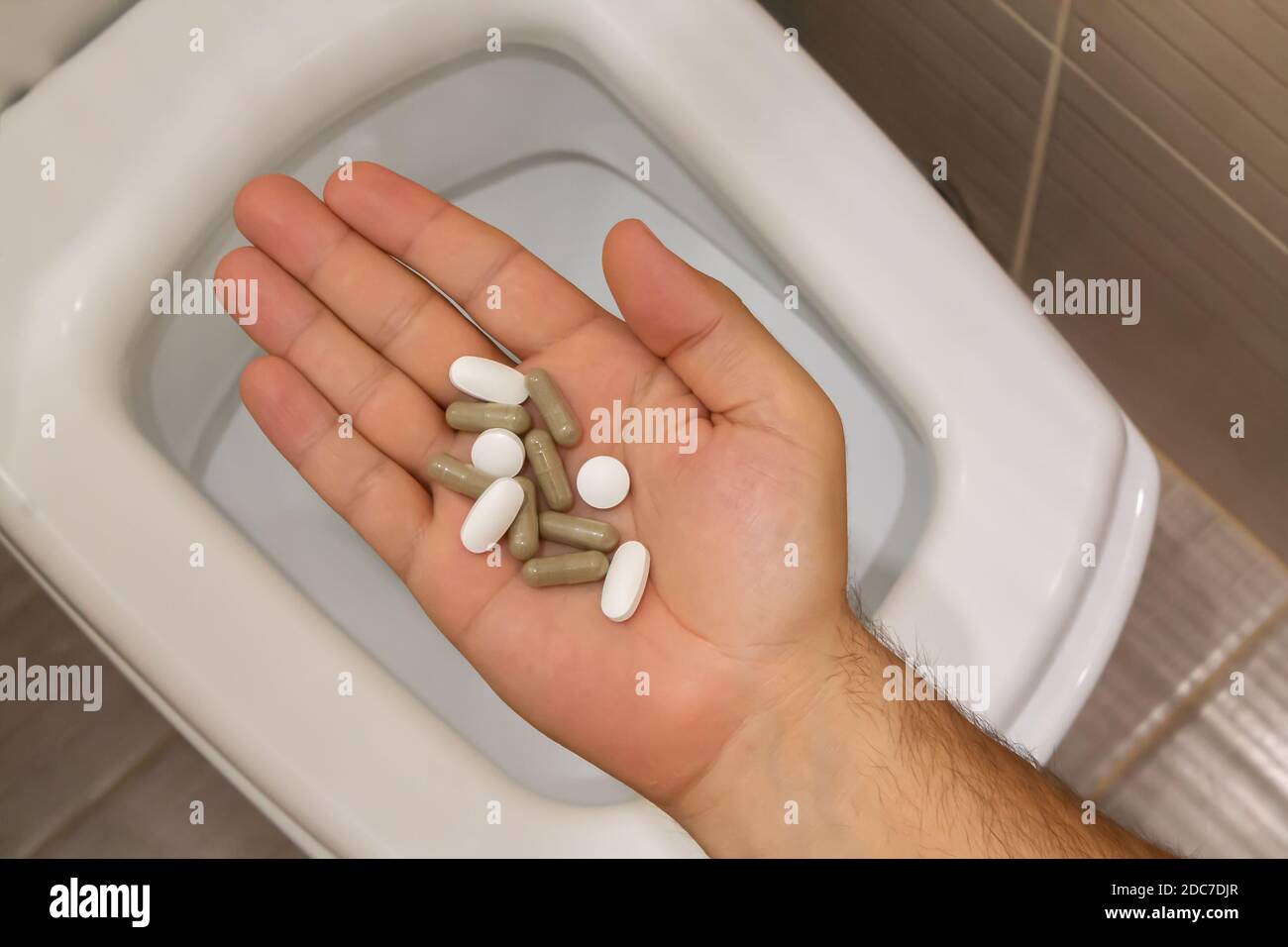Abführmittel tabletten -Fotos und -Bildmaterial in hoher Auflösung – Alamy