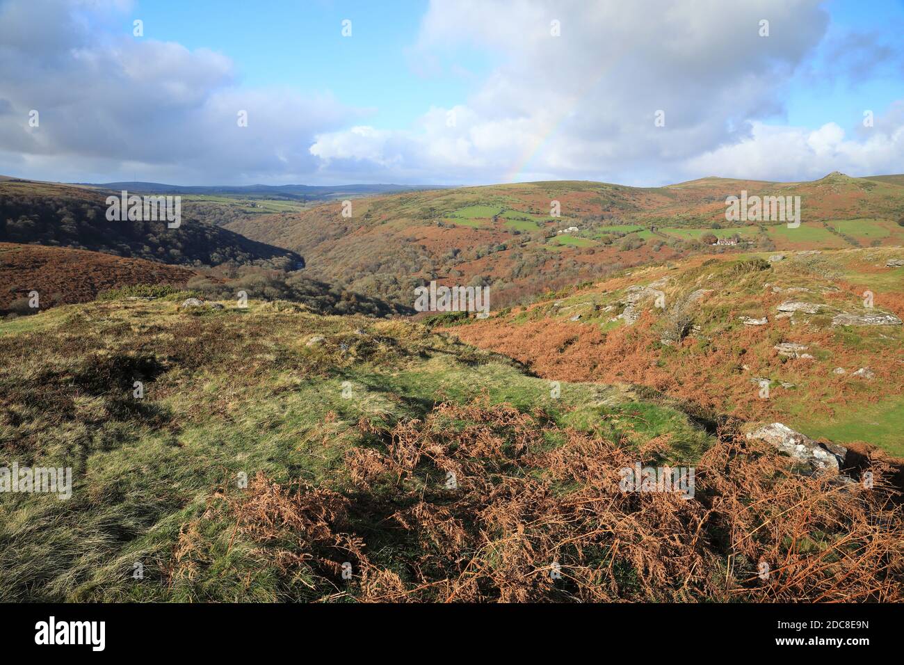 Herbstlicher Blick von unten Bench Tor die Dart Schlucht hinauf in ...