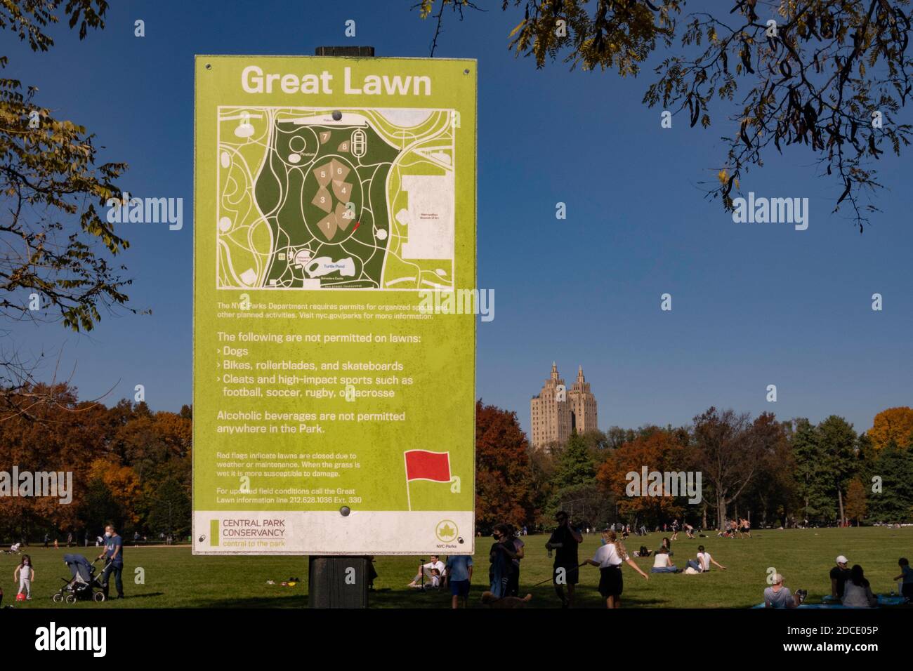 Lawn sign -Fotos und -Bildmaterial in hoher Auflösung – Alamy