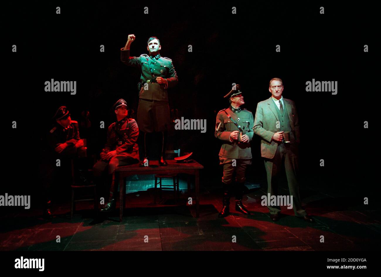 Adolf hitler sieg heil -Fotos und -Bildmaterial in hoher Auflösung – Alamy