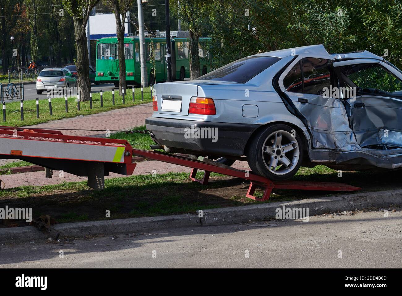Autounfall lkw unfall -Fotos und -Bildmaterial in hoher Auflösung – Alamy