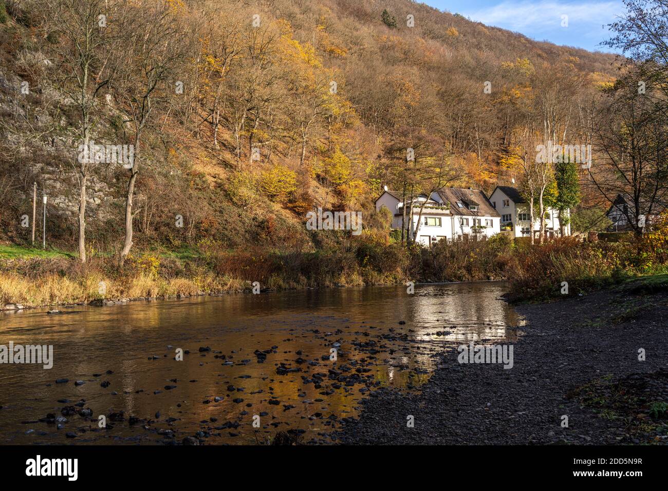 Fluss lenne -Fotos und -Bildmaterial in hoher Auflösung – Alamy