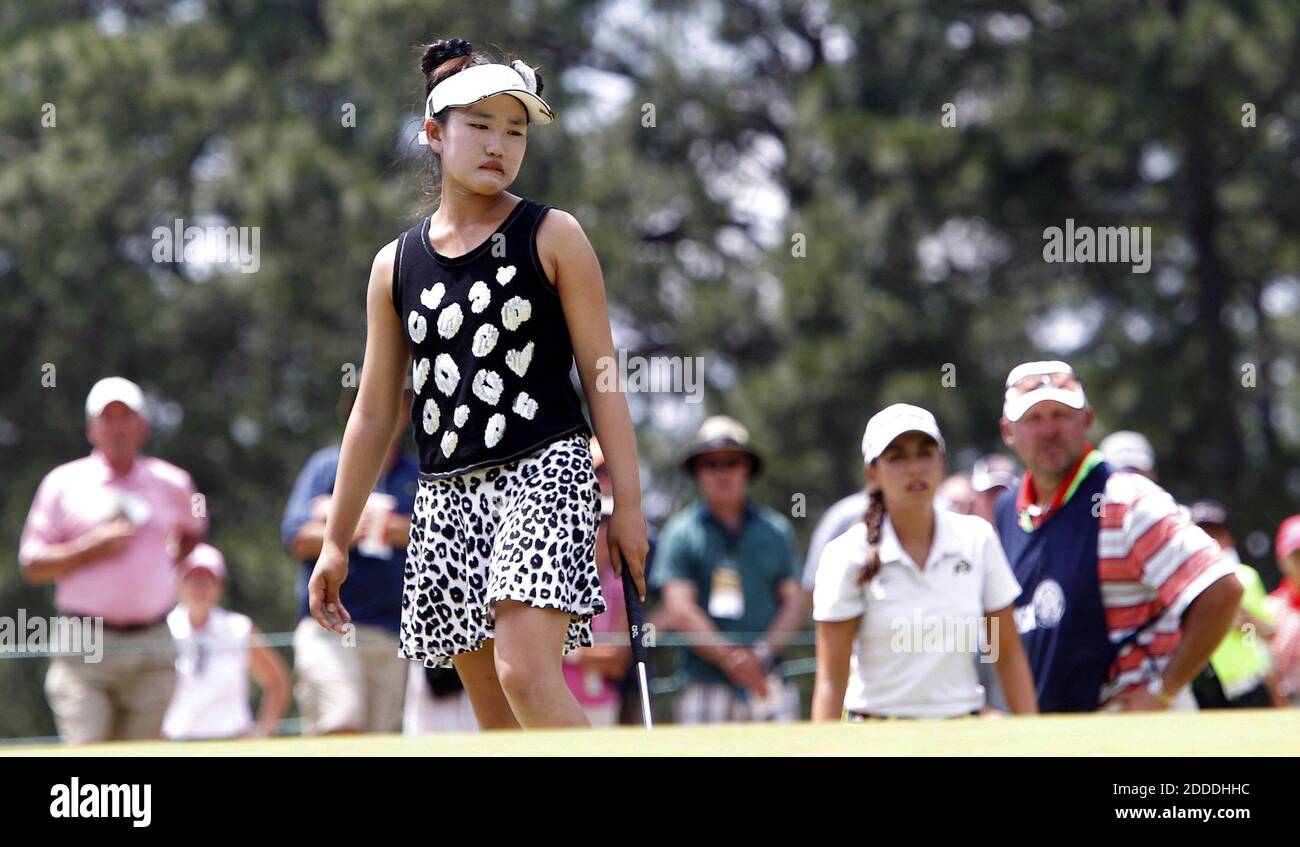 KEIN FILM, KEIN VIDEO, KEIN Fernsehen, KEIN DOKUMENTARFILM - Lucy Li ...