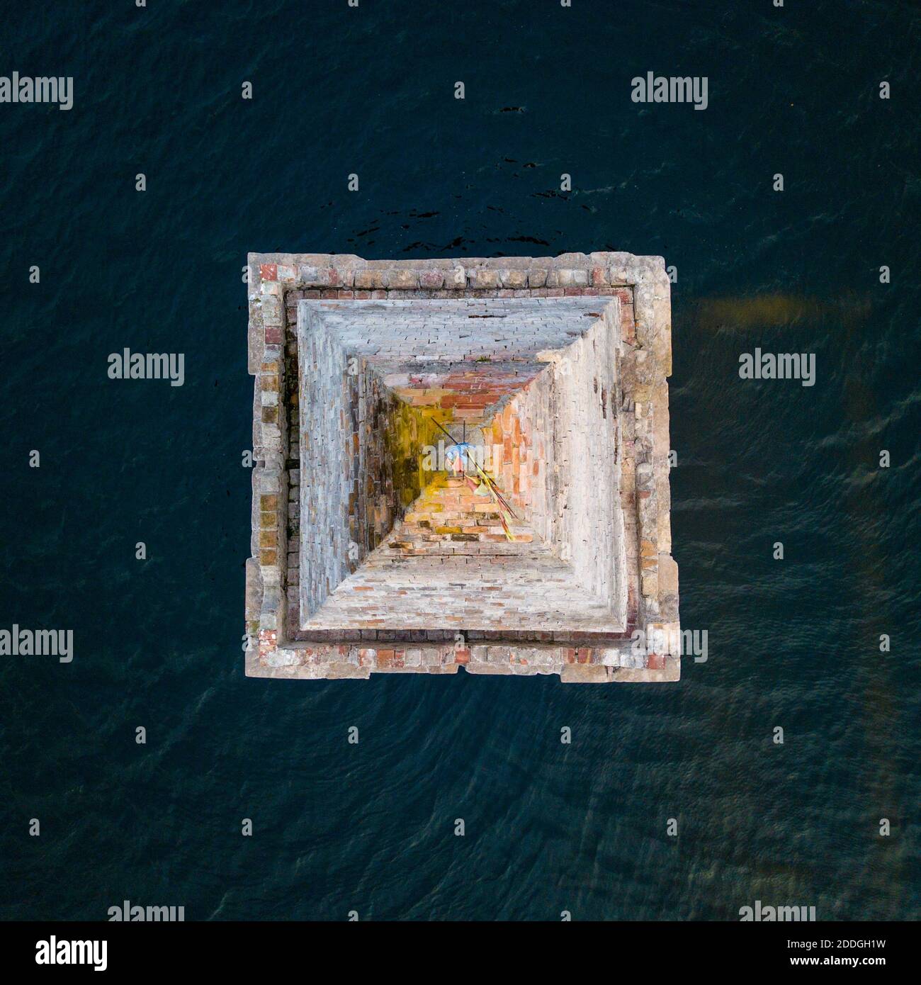 Stausee kirche -Fotos und -Bildmaterial in hoher Auflösung – Alamy