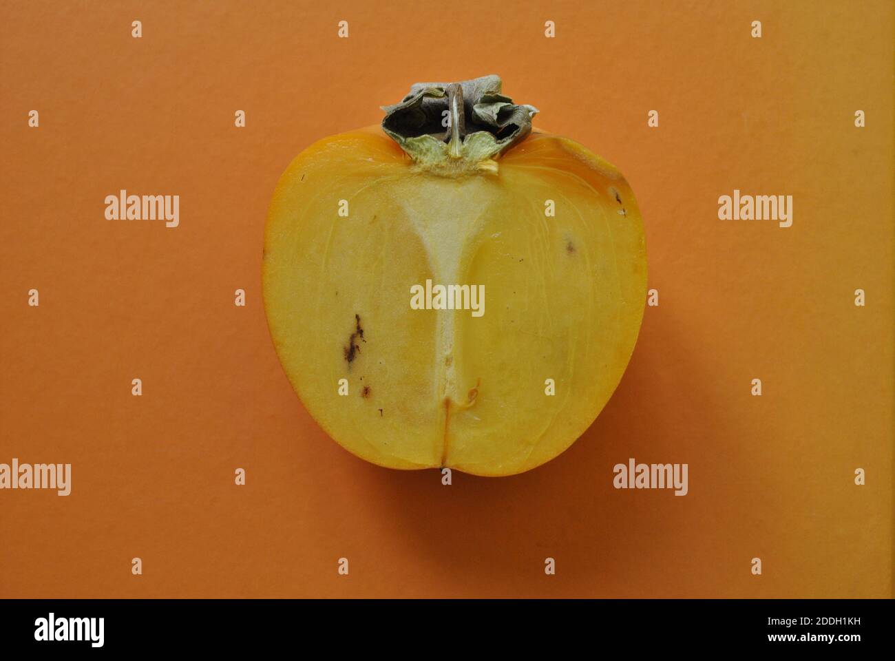 Paradiesapfel essbar -Fotos und -Bildmaterial in hoher Auflösung – Alamy