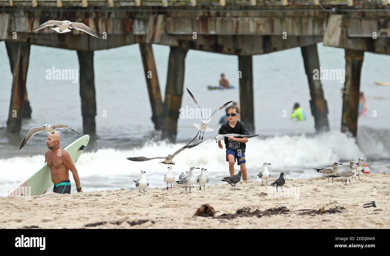 Anglins pier -Fotos und -Bildmaterial in hoher Auflösung – Alamy