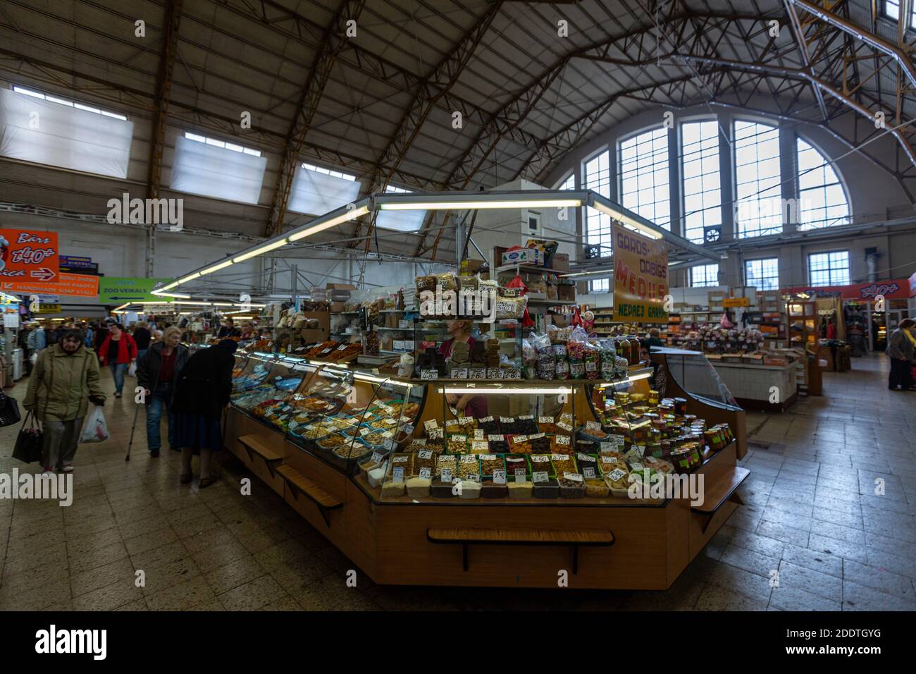 Zentralmarkt Riga Stockfotos und -bilder Kaufen - Alamy