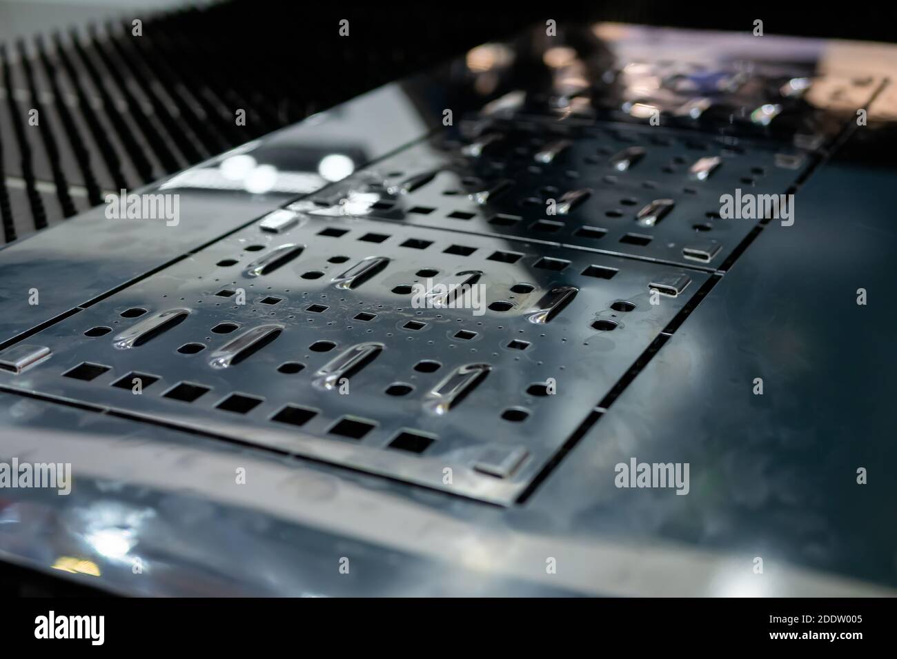 Metall scheren -Fotos und -Bildmaterial in hoher Auflösung – Alamy