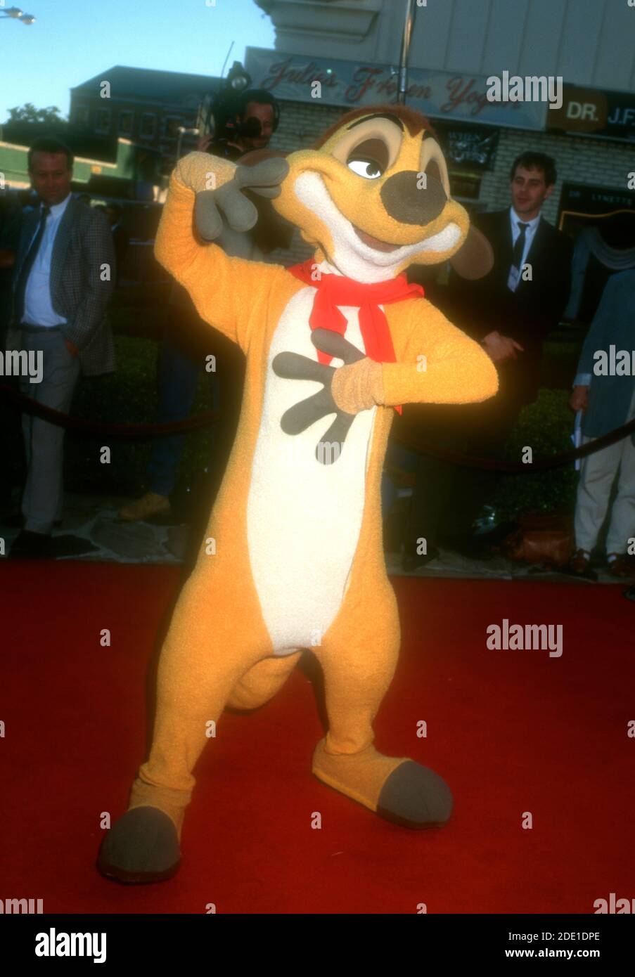 Timon lion king -Fotos und -Bildmaterial in hoher Auflösung – Alamy