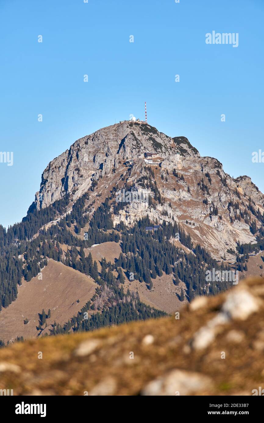 Blick vom wendelstein nach bayrischzell -Fotos und -Bildmaterial in ...
