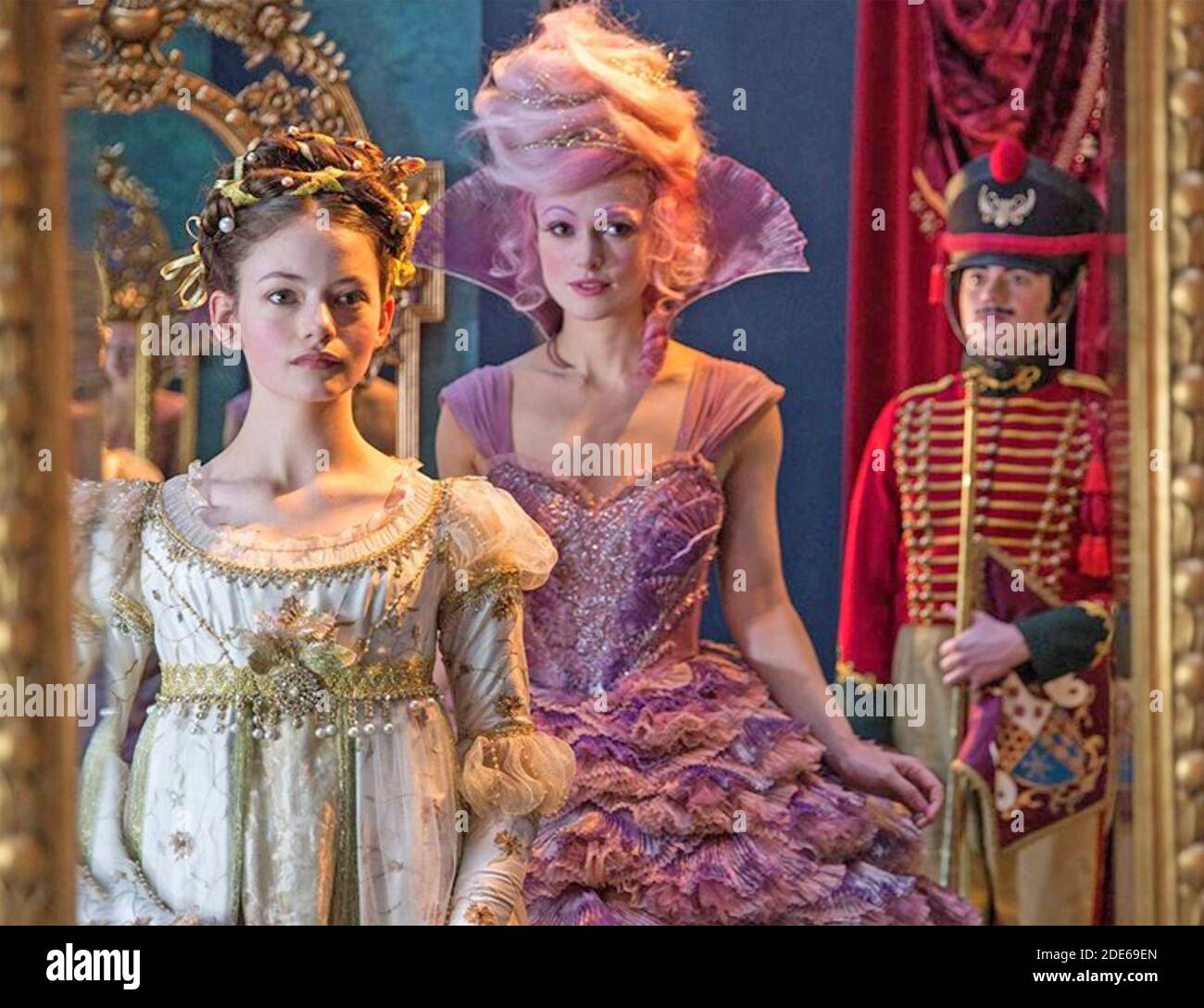 Mackenzie foy und keira knightley -Fotos und -Bildmaterial in hoher ...