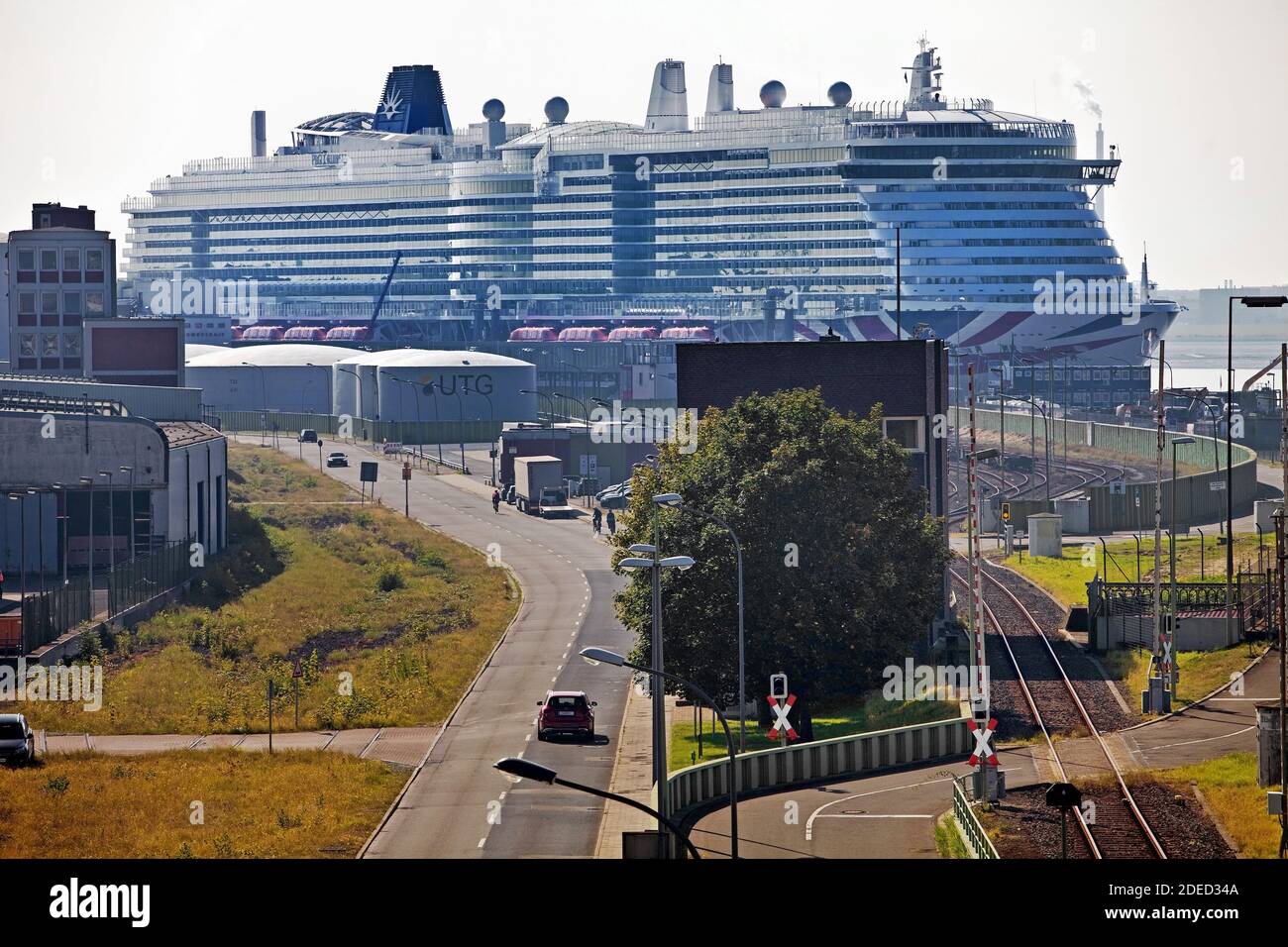 Cruise terminal bremerhaven -Fotos und -Bildmaterial in hoher Auflösung ...