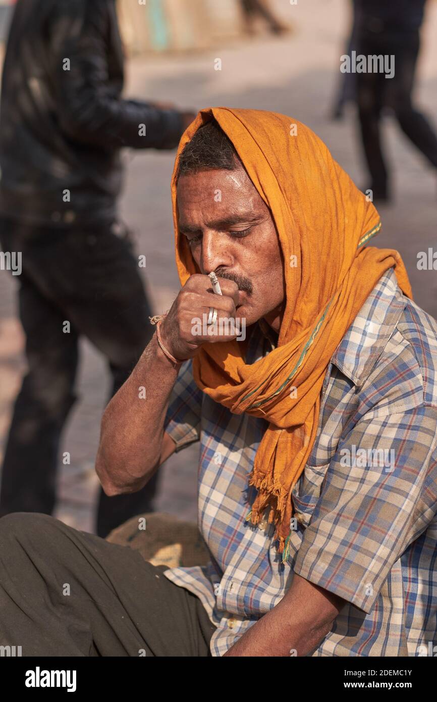 Nepal raucher -Fotos und -Bildmaterial in hoher Auflösung – Alamy