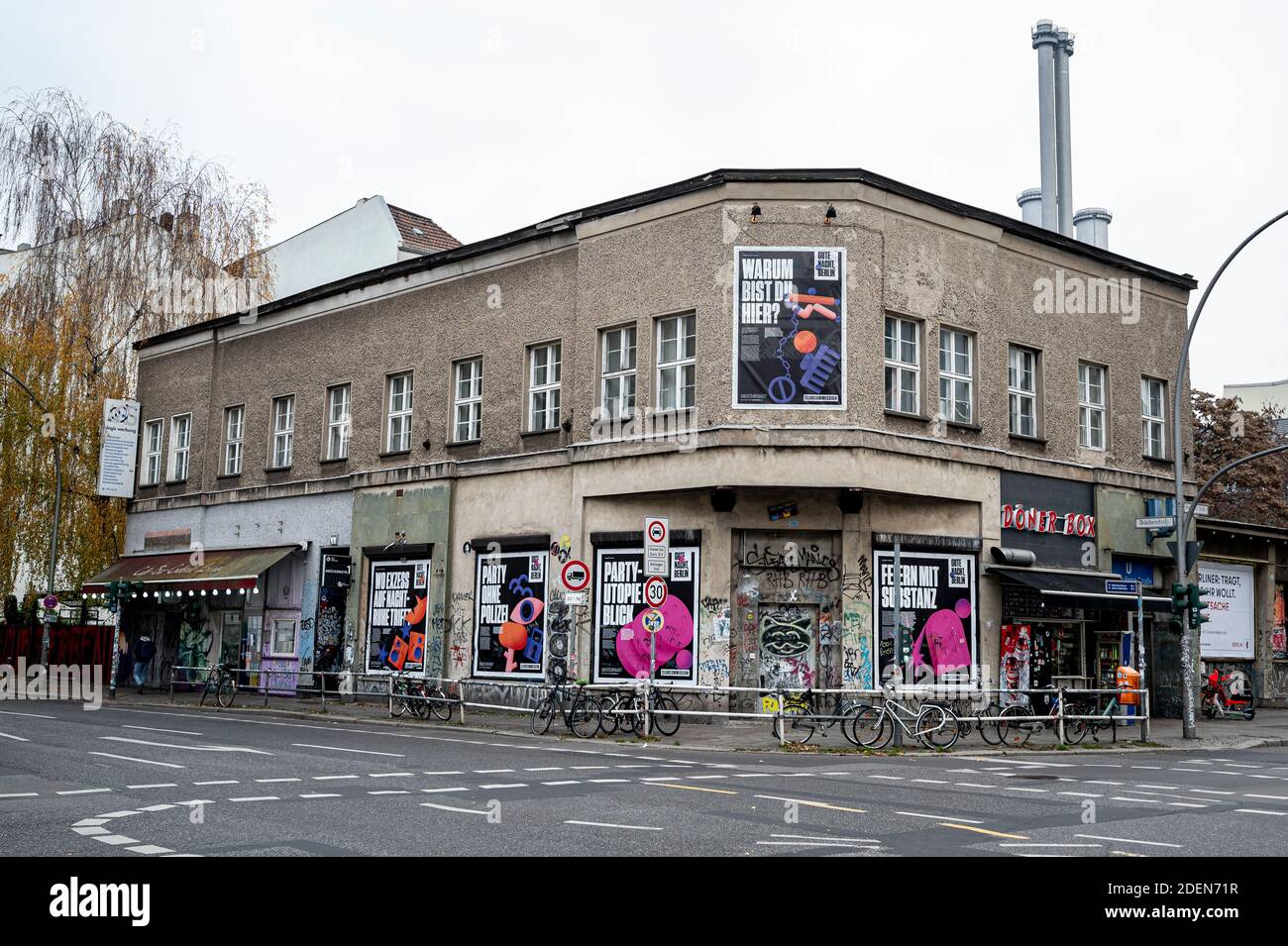 Kitkat berlin -Fotos und -Bildmaterial in hoher Auflösung – Alamy
