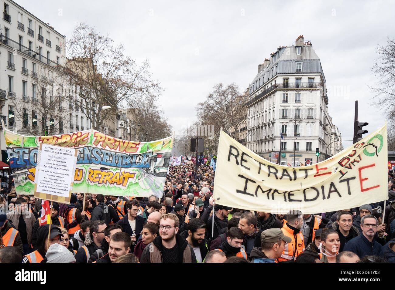 Streik Paris Morgen