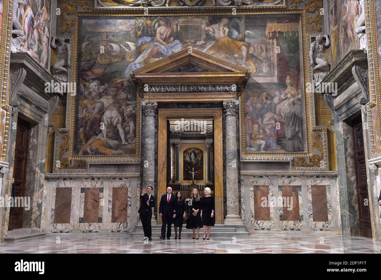 US-Vizepräsident Mike Pence, seine Frau Karen und seine ...
