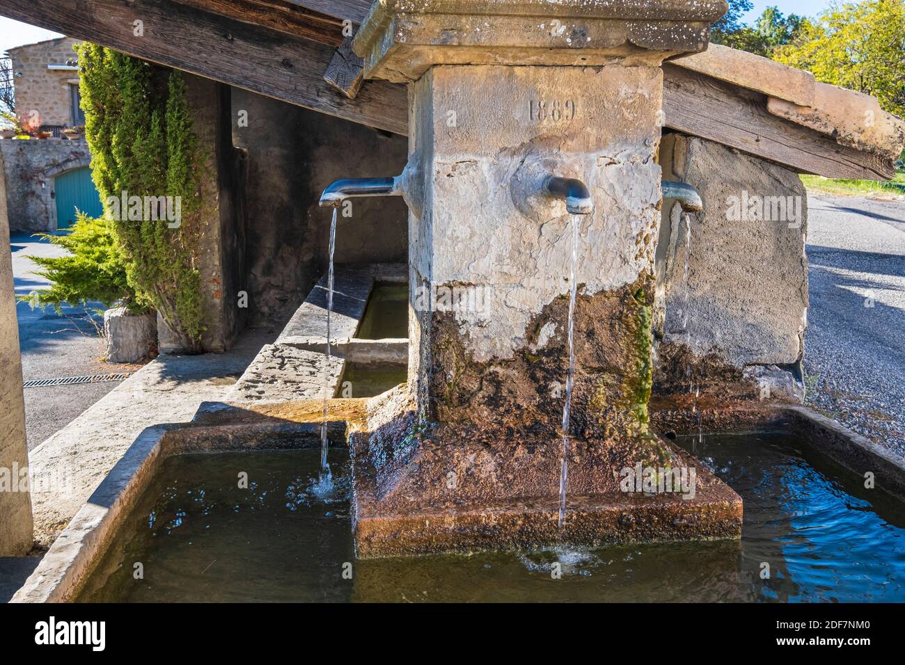 Haute provence geopark -Fotos und -Bildmaterial in hoher Auflösung – Alamy