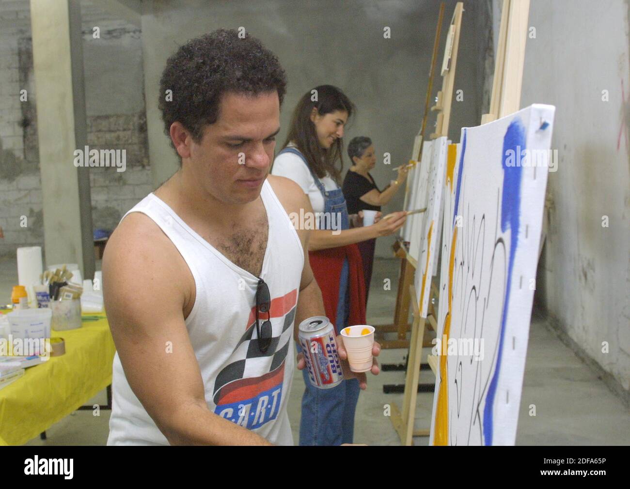 Romero britto galerie -Fotos und -Bildmaterial in hoher Auflösung – Alamy