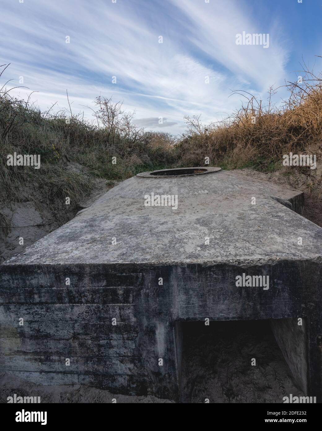 German bunker complex -Fotos und -Bildmaterial in hoher Auflösung – Alamy