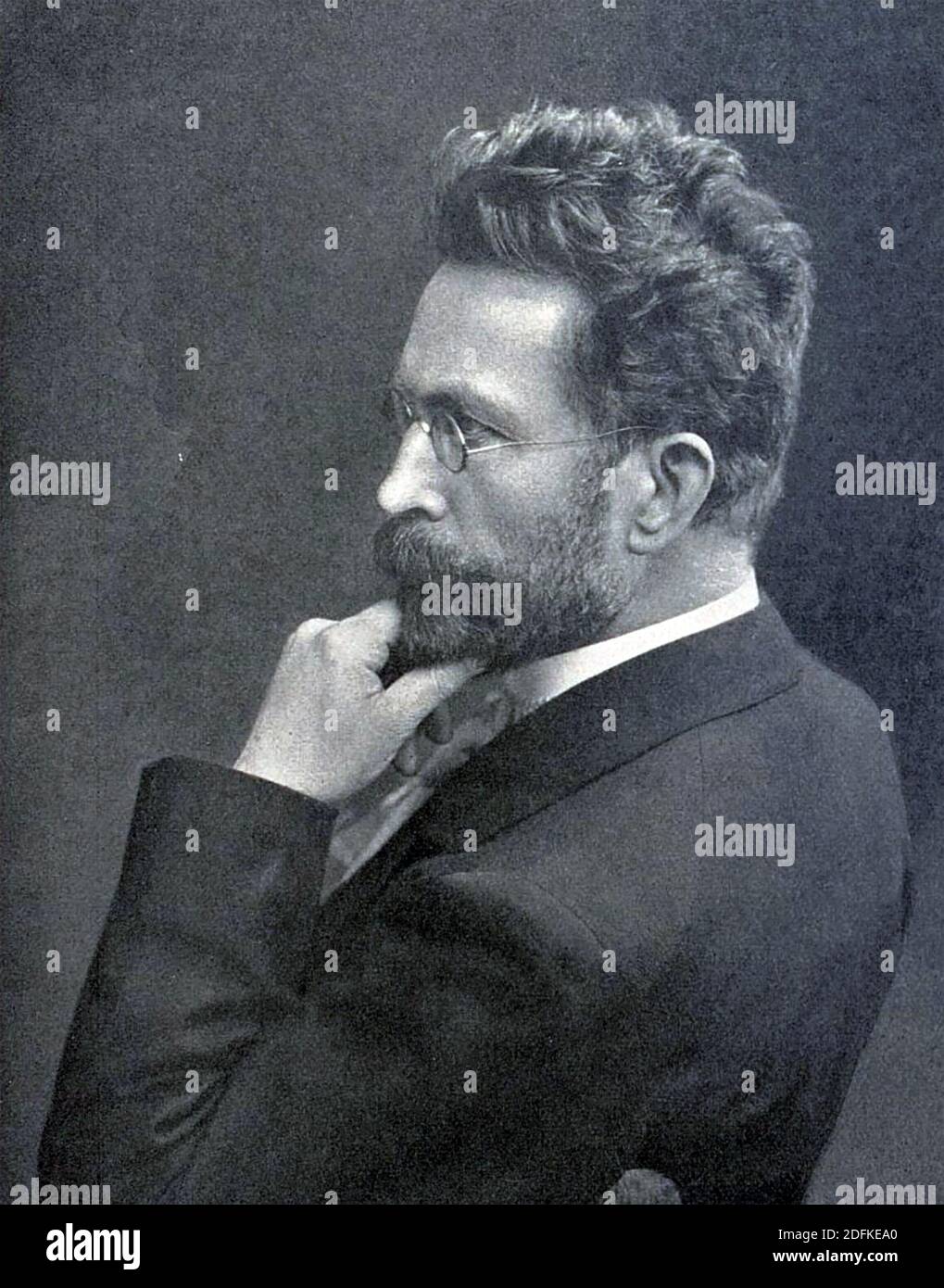 Bildhauer gustav eberlein -Fotos und -Bildmaterial in hoher Auflösung ...