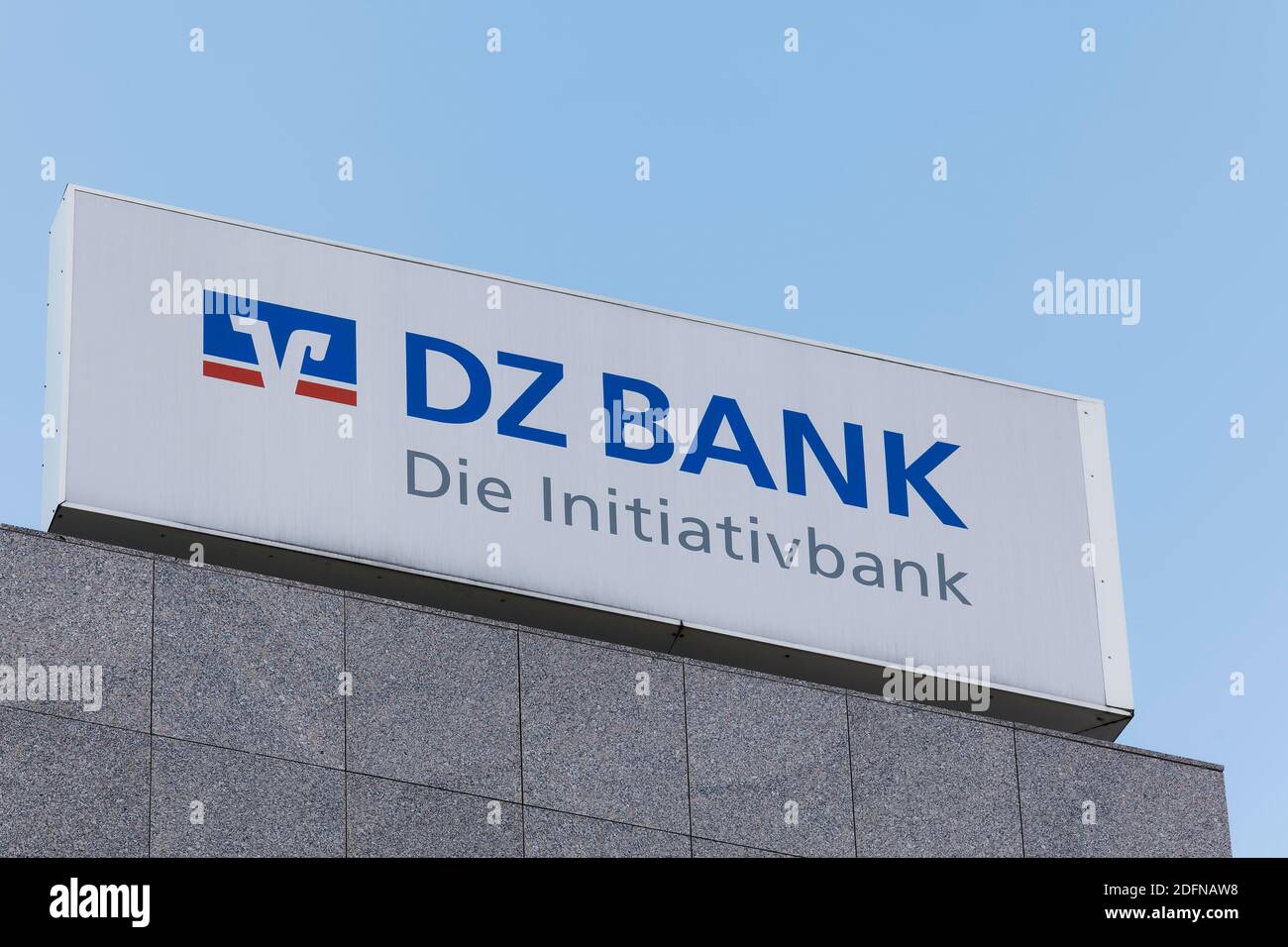 Dz bank logo -Fotos und -Bildmaterial in hoher Auflösung – Alamy