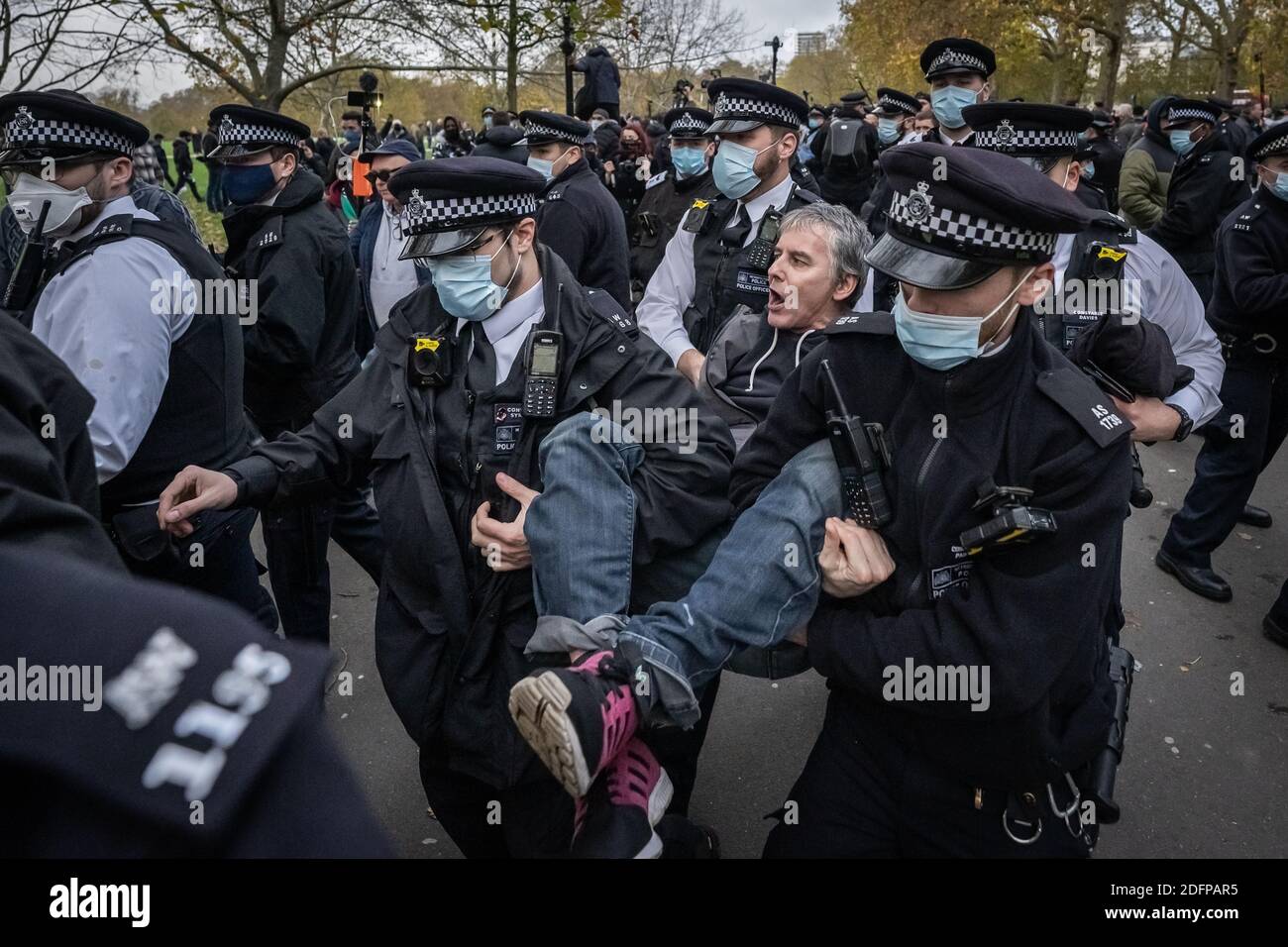 Heiko khoo lautsprecherecke -Fotos und -Bildmaterial in hoher Auflösung ...