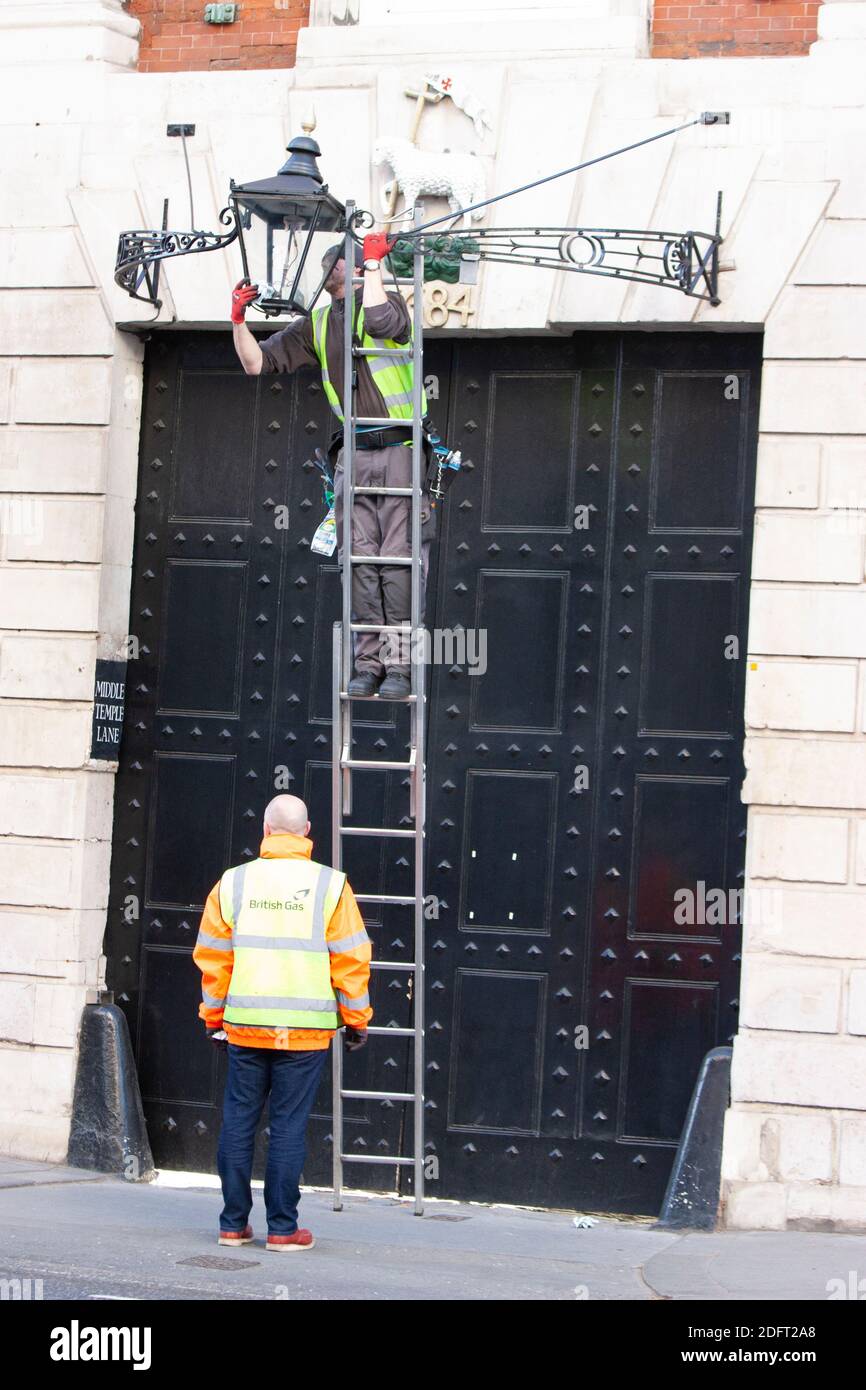 Lamplighter ladder -Fotos und -Bildmaterial in hoher Auflösung – Alamy