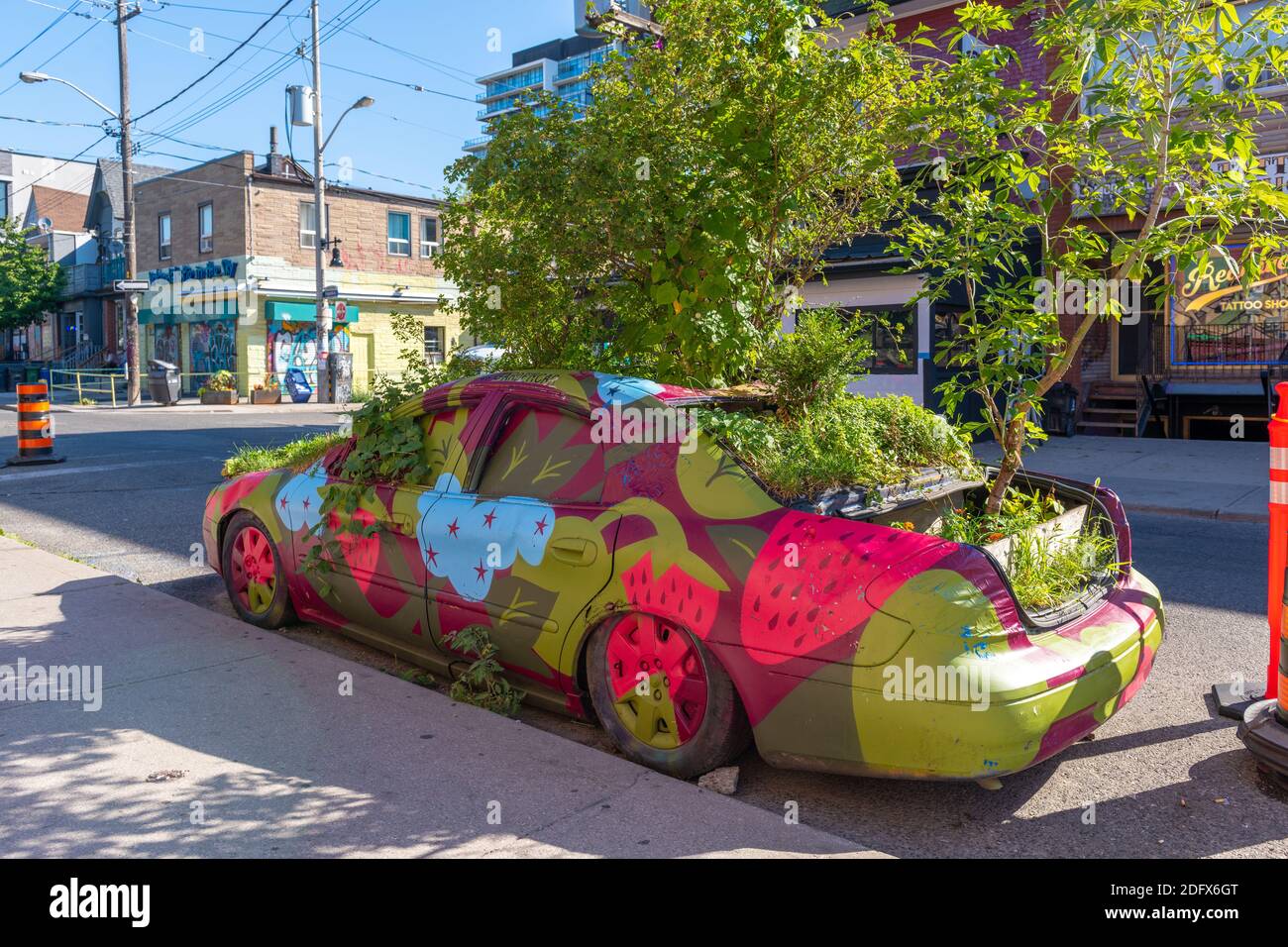 Market car -Fotos und -Bildmaterial in hoher Auflösung – Alamy