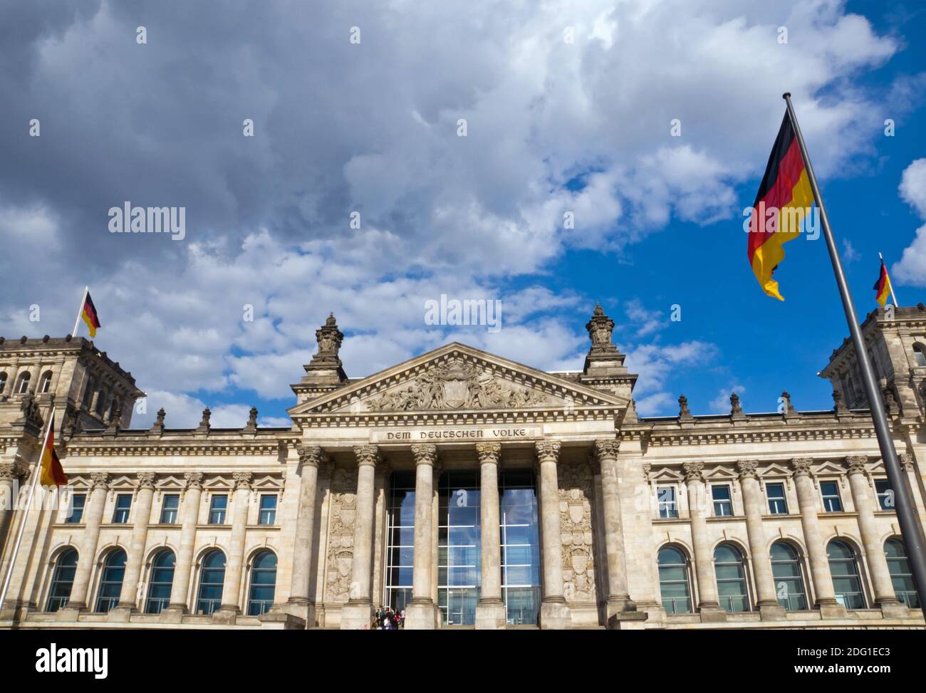 Deutsche flaggen -Fotos und -Bildmaterial in hoher Auflösung – Alamy