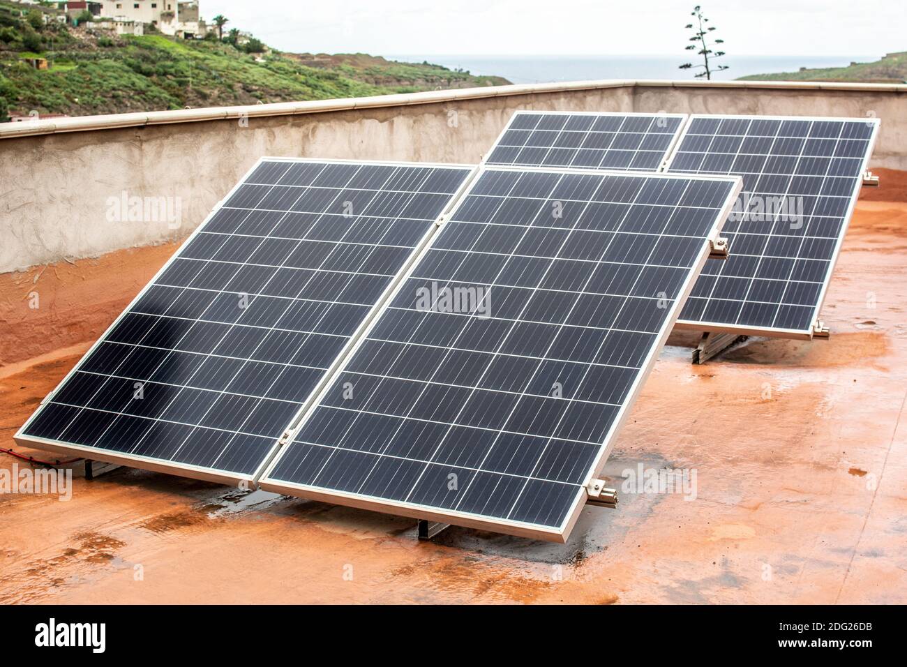Photovoltaik anlagen -Fotos und -Bildmaterial in hoher Auflösung – Alamy
