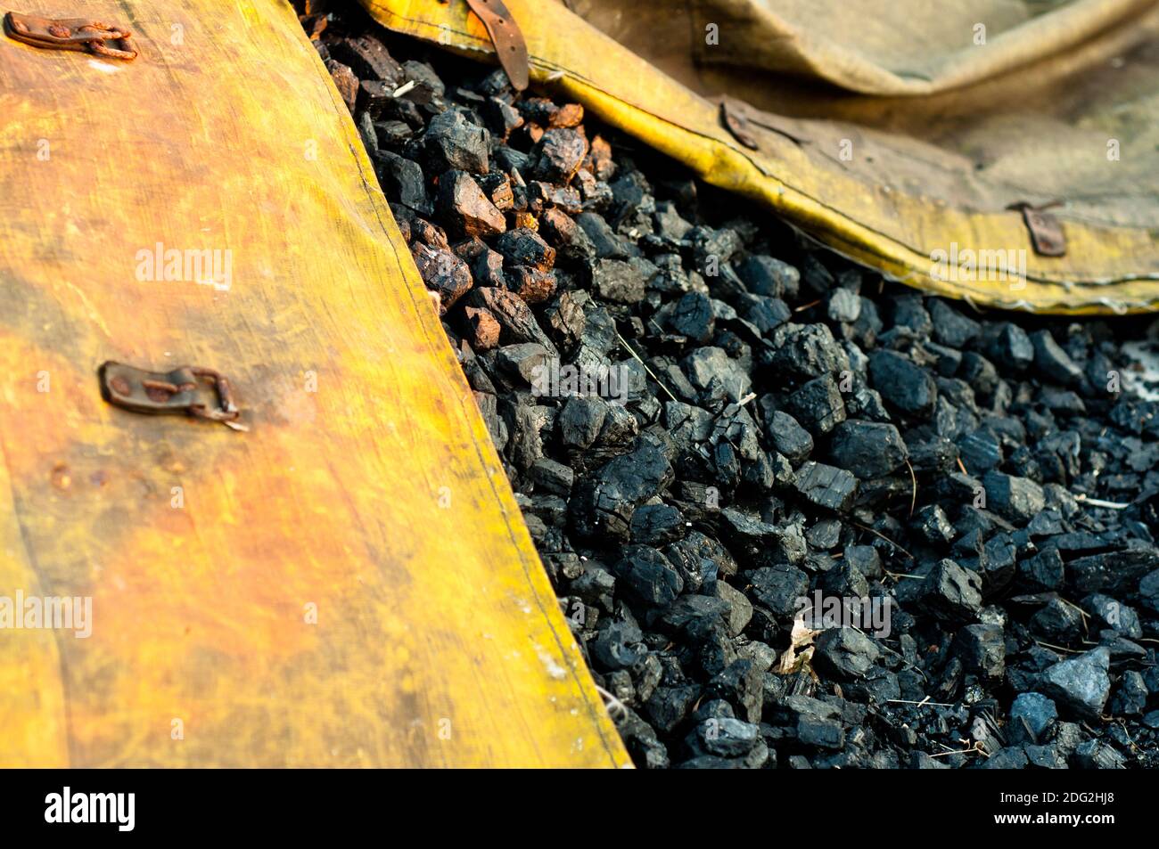 Coal sack -Fotos und -Bildmaterial in hoher Auflösung – Alamy