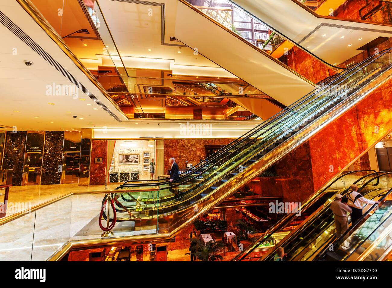 Trump Tower Interior Stockfotos und -bilder Kaufen - Alamy