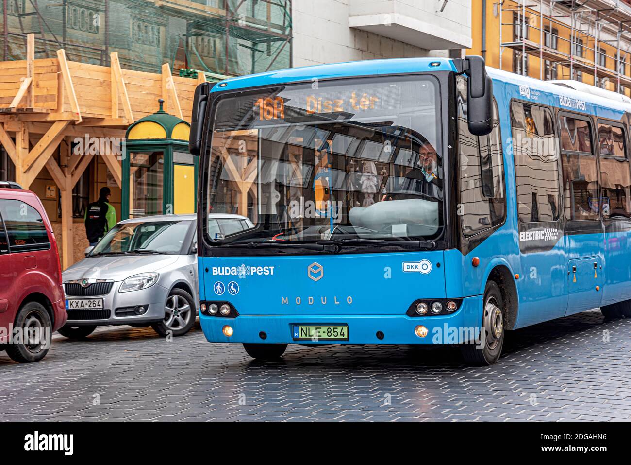 Elektrischer passagierbus -Fotos und -Bildmaterial in hoher Auflösung ...